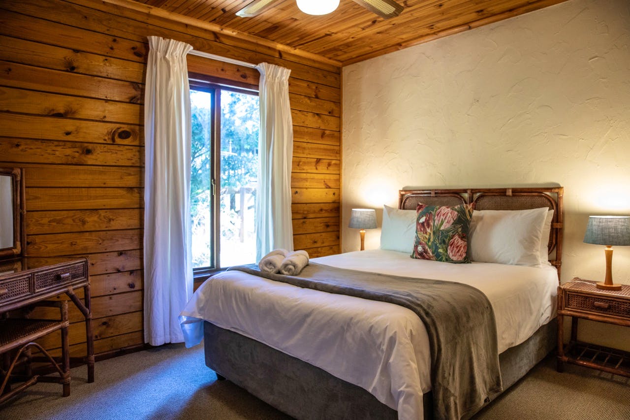 6-Sleeper Cabin (with Fireplace) in Highlands Lodge Mountain Retreat ...